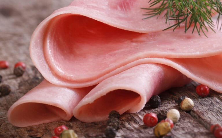 Quais as principais diferenças entre presunto e apresuntado? | Juliatto